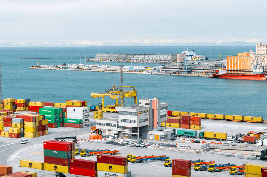 RAIL CARGO GROUP OFFERS OPTIMISED TRANSFER CONNECTIONS TO THE PORT OF ...