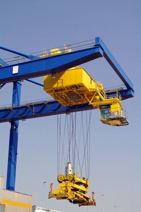 MapleSim Helps Reduce Development Time for ABB Crane Systems and Saves ...